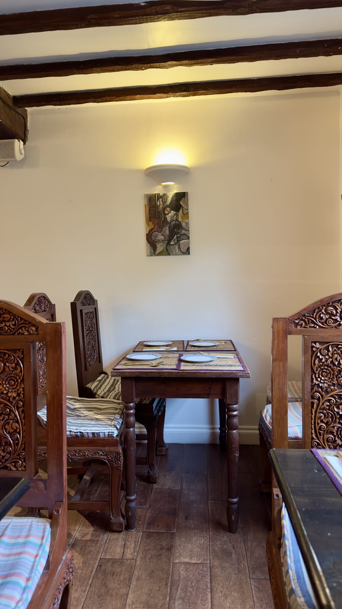 Reservations – Eight Bells Eaton